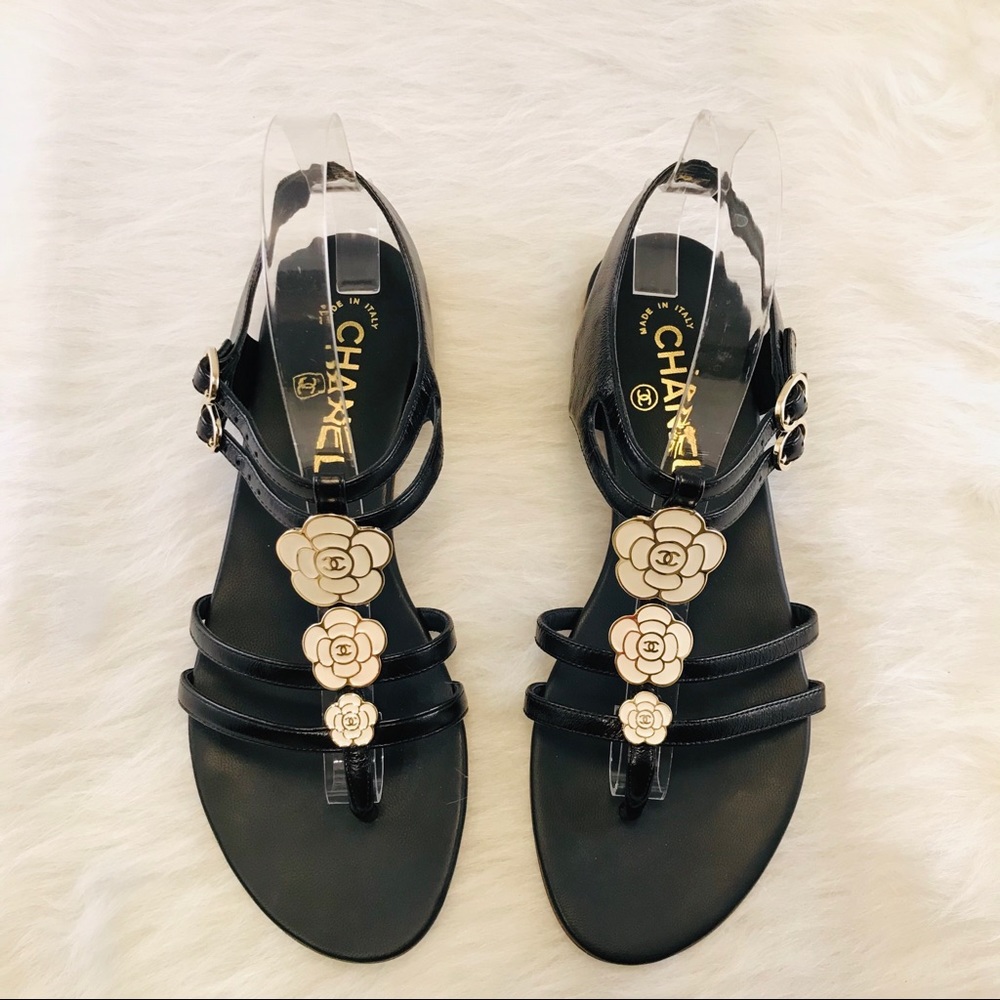 Chanel Camellia Leather Thong Sandals Black - Gem